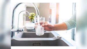 What is Maximum Flow Rate for Kitchen Faucets: Ultimate Guide - Kitchen ...